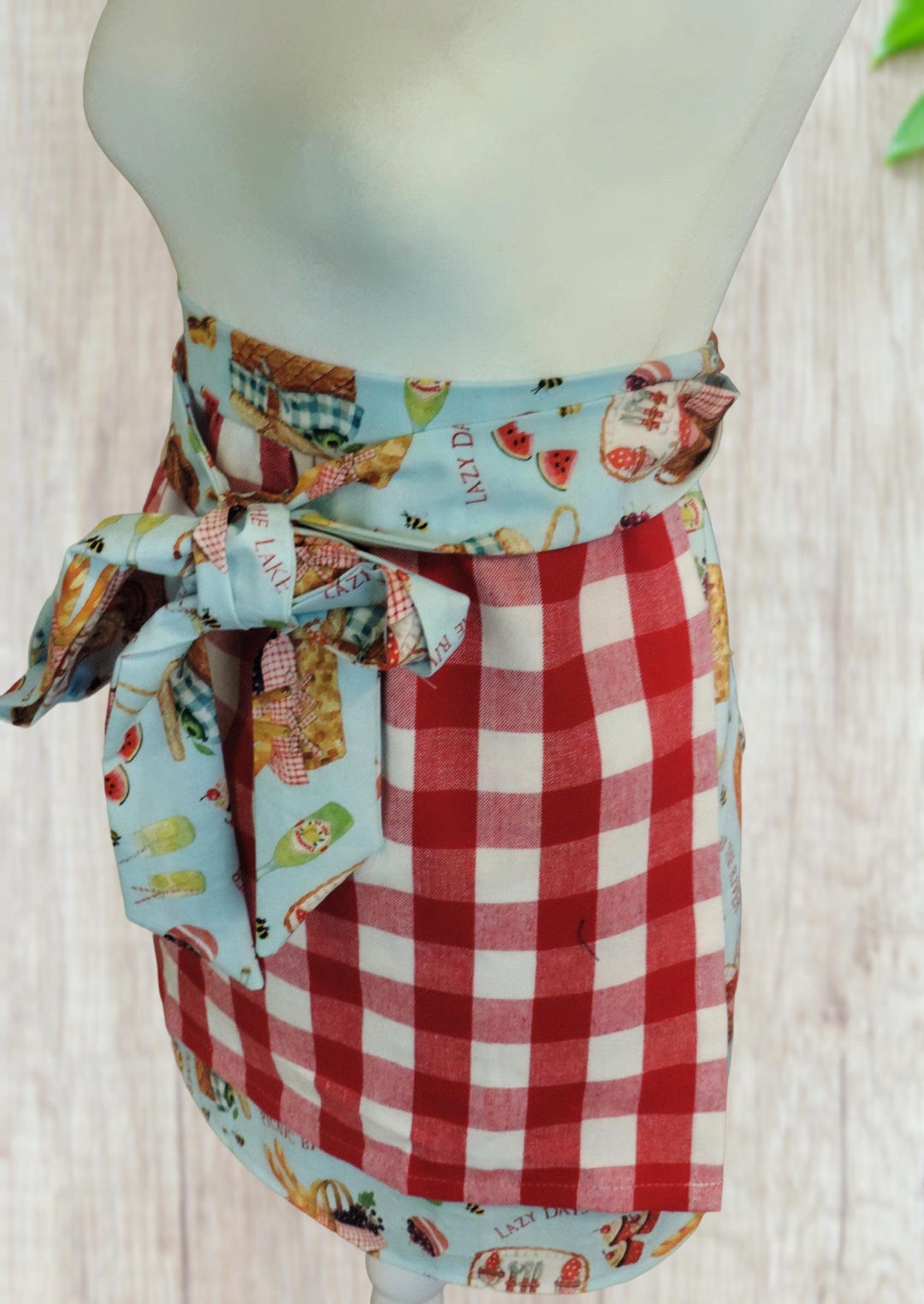 Red Buffalo Plaid Retro Half Apron, Red Kitchen Decor, Cozy Kitchen ...