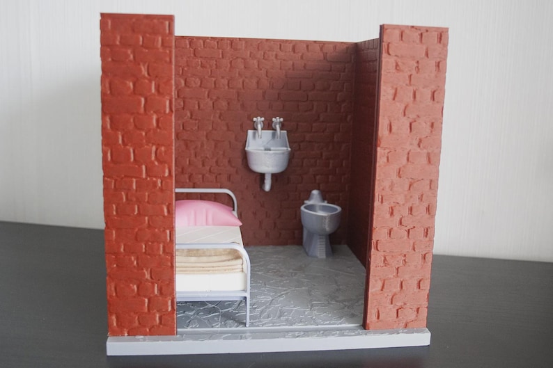 Miniature Jail Cell for Diorama or Dollhouse | 1/18 | 1/12 | 1/10 | 1/9 ...