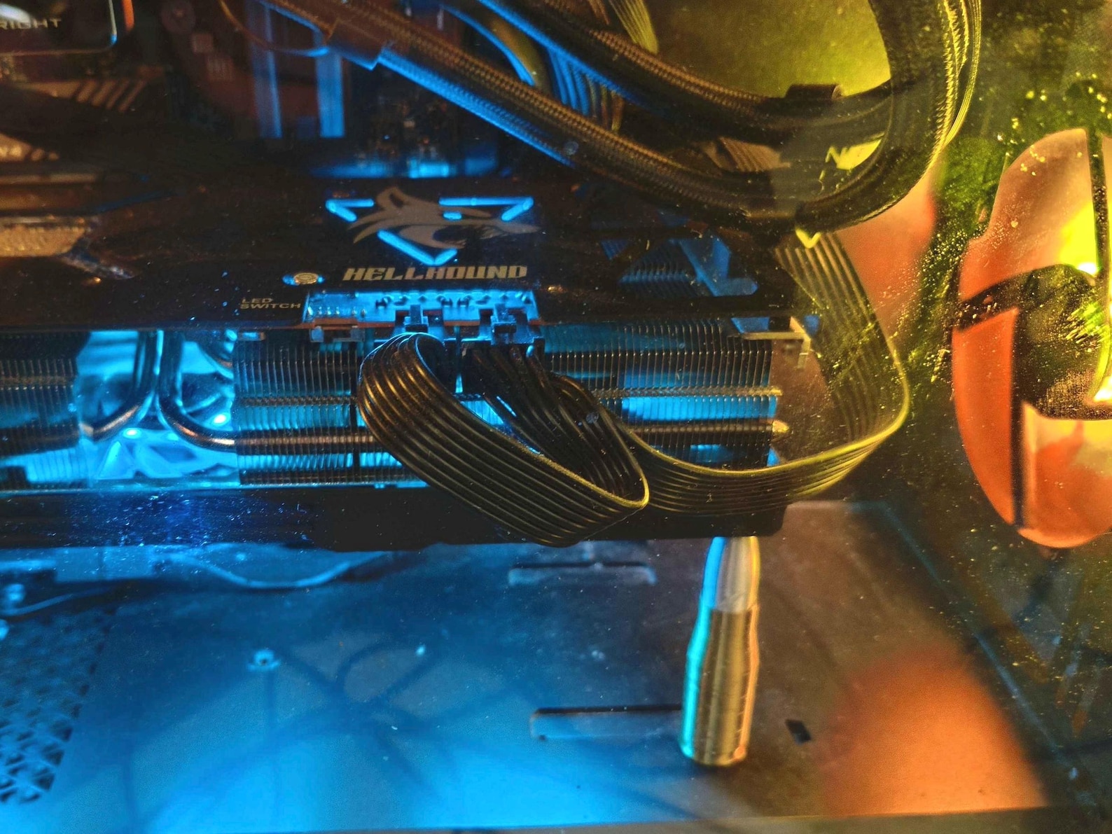 Bullet-style GPU Brace/support - Etsy
