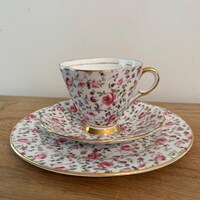 Paragon Cabbage Rose English Bone China Pale Yellow Teacup and Saucer ...