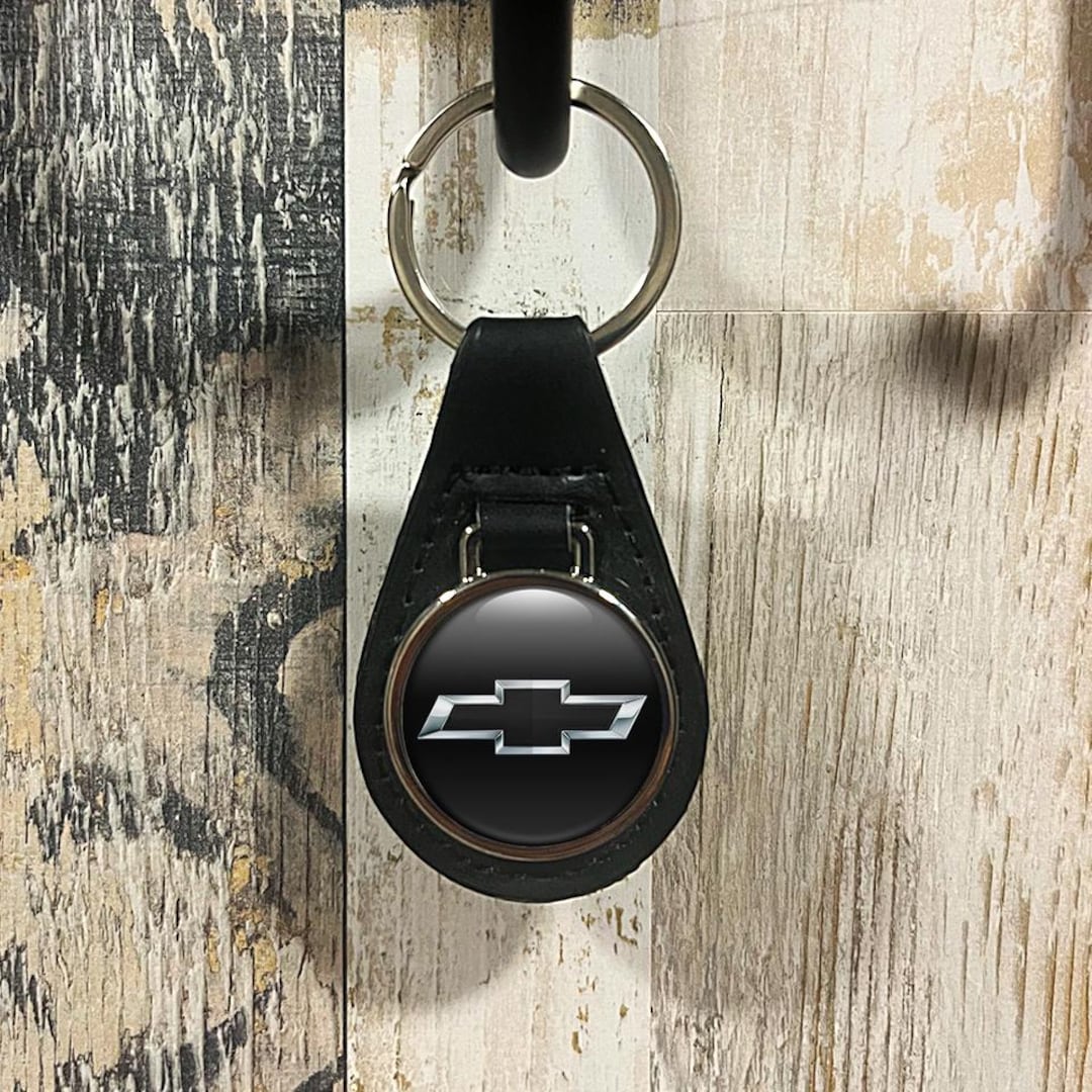 Chevrolet Corvette C7 Keychain | Custom Engraved Metal Keyring ...