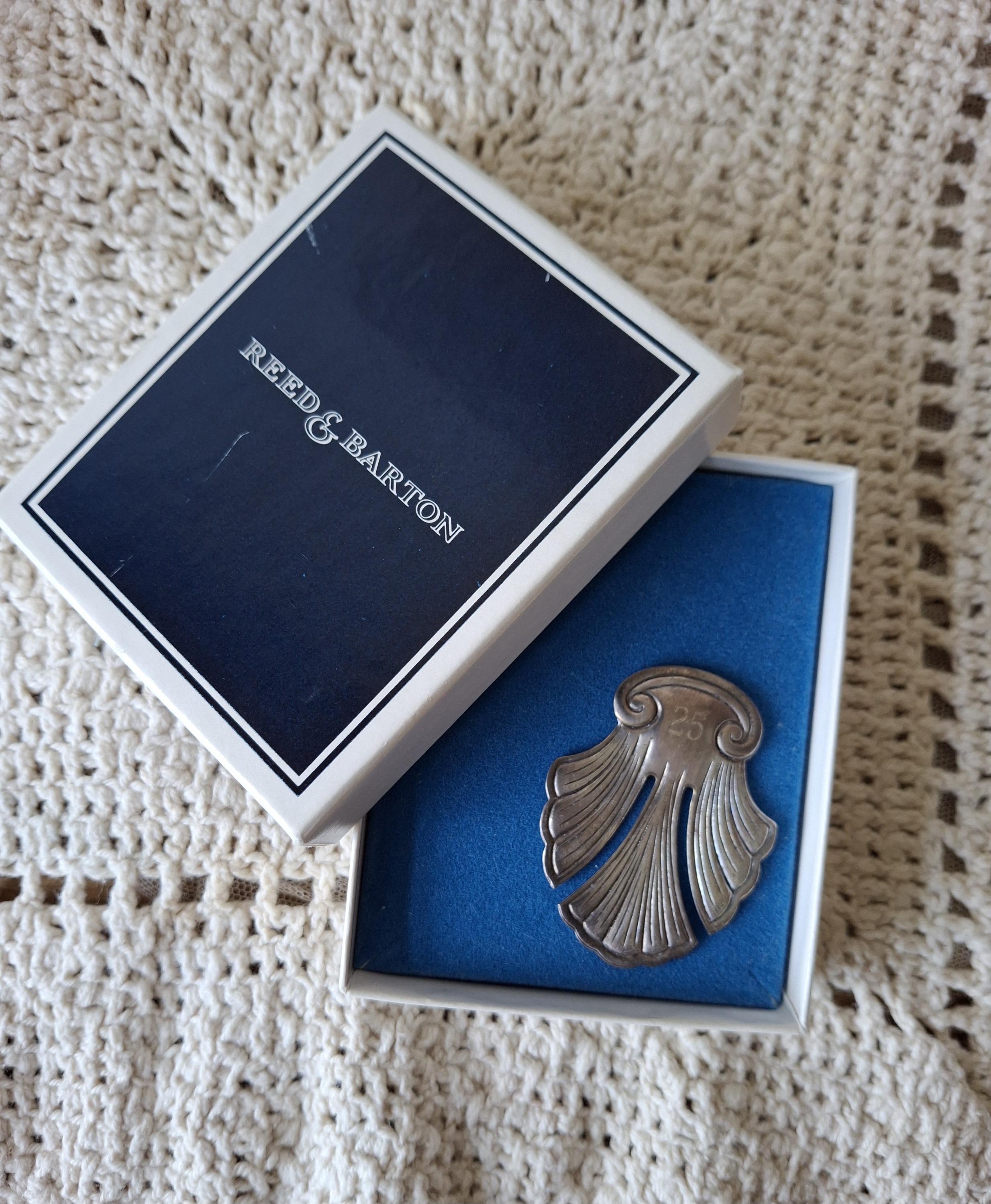 Reed & Barton Colonial Shell Flatware Reed & Barton Colonial Shell ...