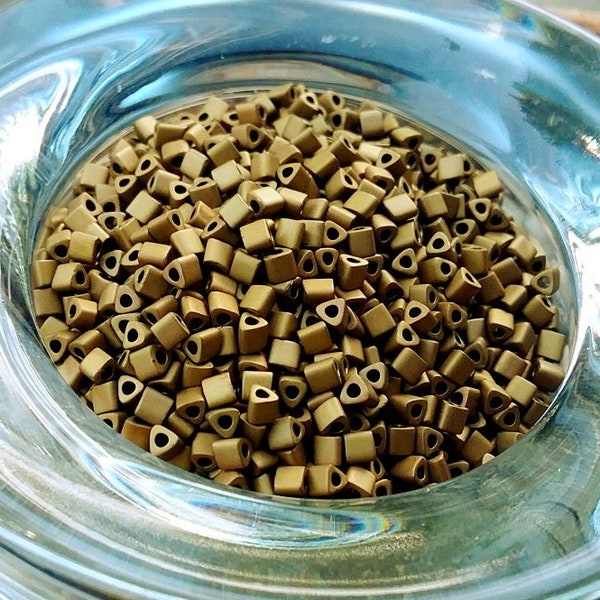 Triangle Seed Beads - Etsy