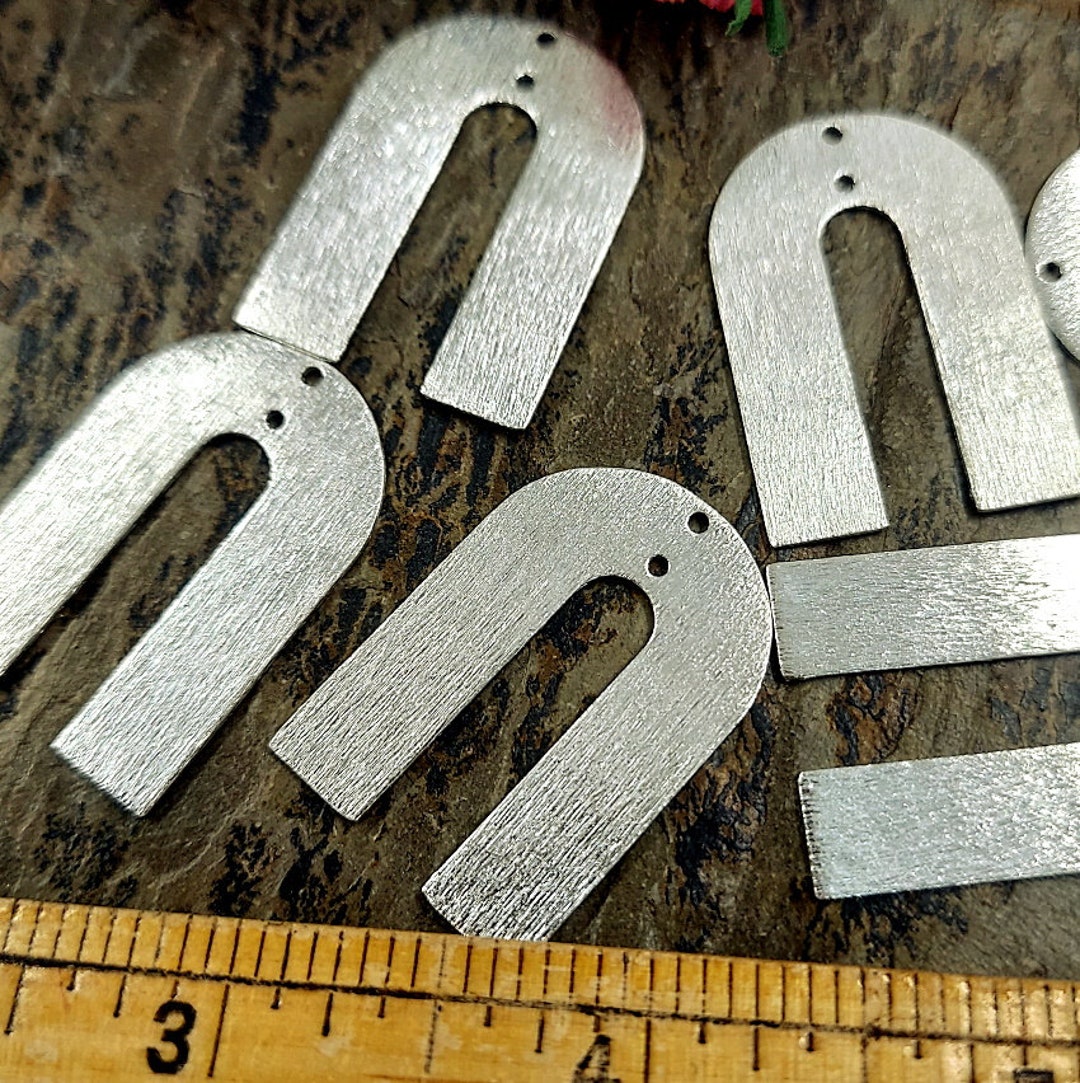 U Shape, Connector, Two Hole, 32x26mm, Brushed Metal, Silver Plated ...