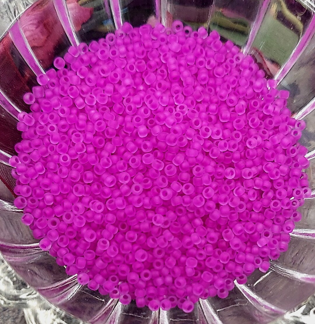 Neon, Plum, MATTE, 15/0, Japanese, Matsuno, Rocaille, Seed Beads, F209C ...