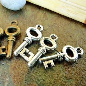 Skeleton Key, Charm Key, Antique Silver, 21x8mm, Set of 3 Pieces ...