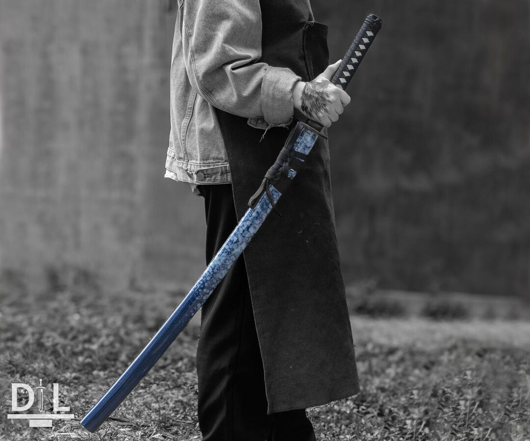 Handmade Blue Katana With Frosted Snow Pattern | Samurai Sword With ...