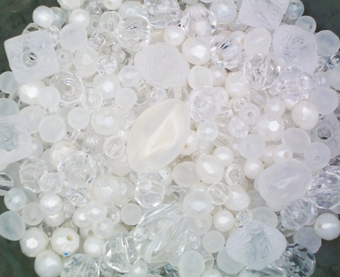 Acrylic Bead Mix Value Pack 226 Grams White Frosted Crystal Clear Pearl ...