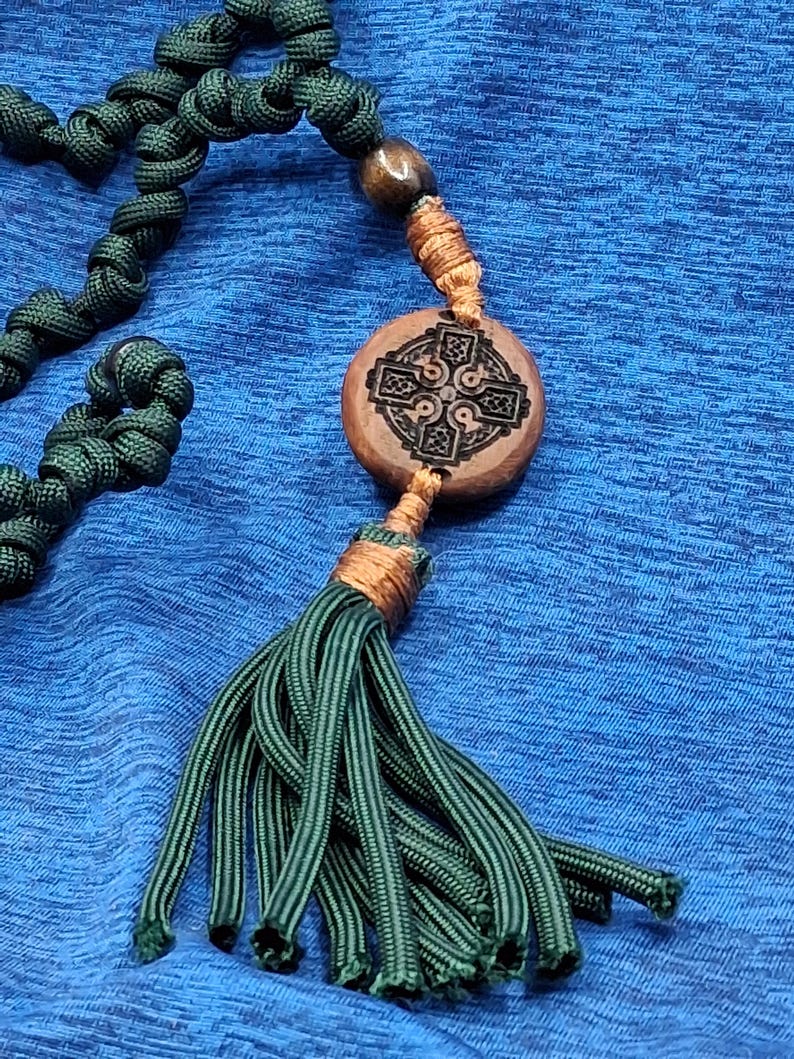 50-knot Paracord Orthodox Prayer Rope, Forest Green, Cherry Celtic ...