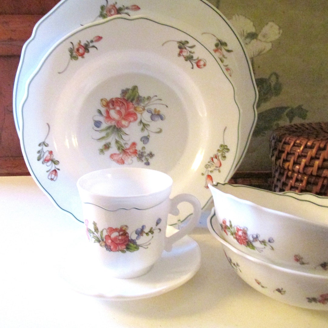 Vintage Arcopal France "provincal" Dinnerware, Milk Glass Floral Plates ...