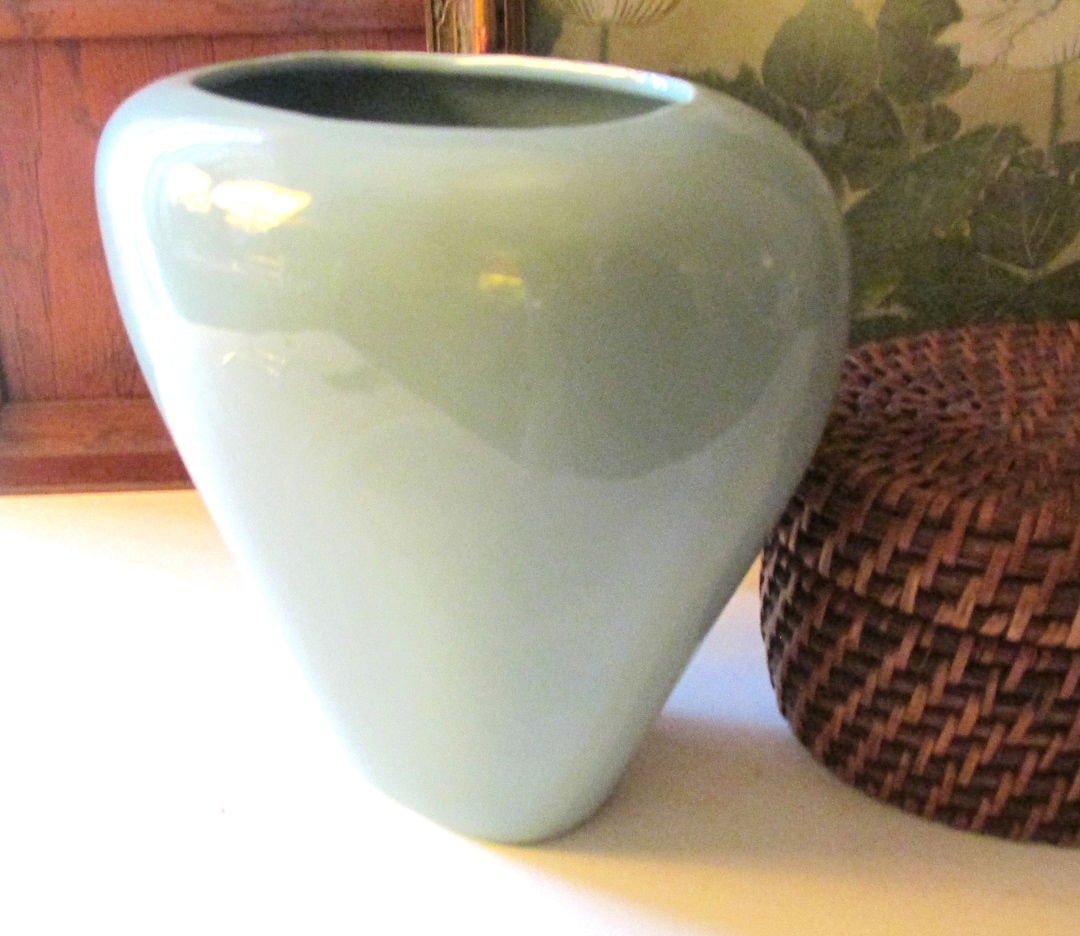 Vintage 1980's Haeger 4329 Vase, Teal Blue, Hollywood Regency Decor ...