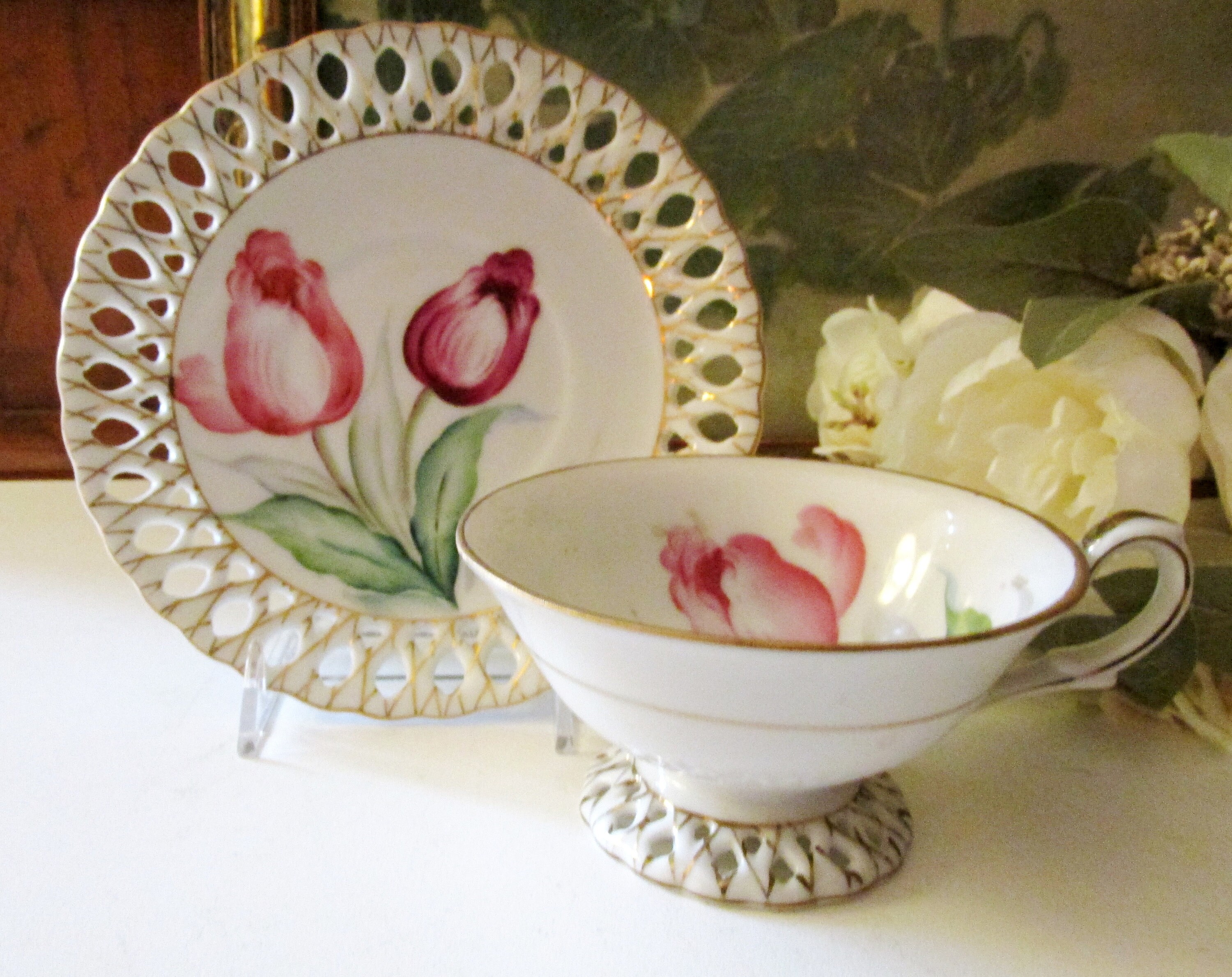 Vintage Hand Painted Tulip Teacup With Lacy Pierce Work - Etsy UK