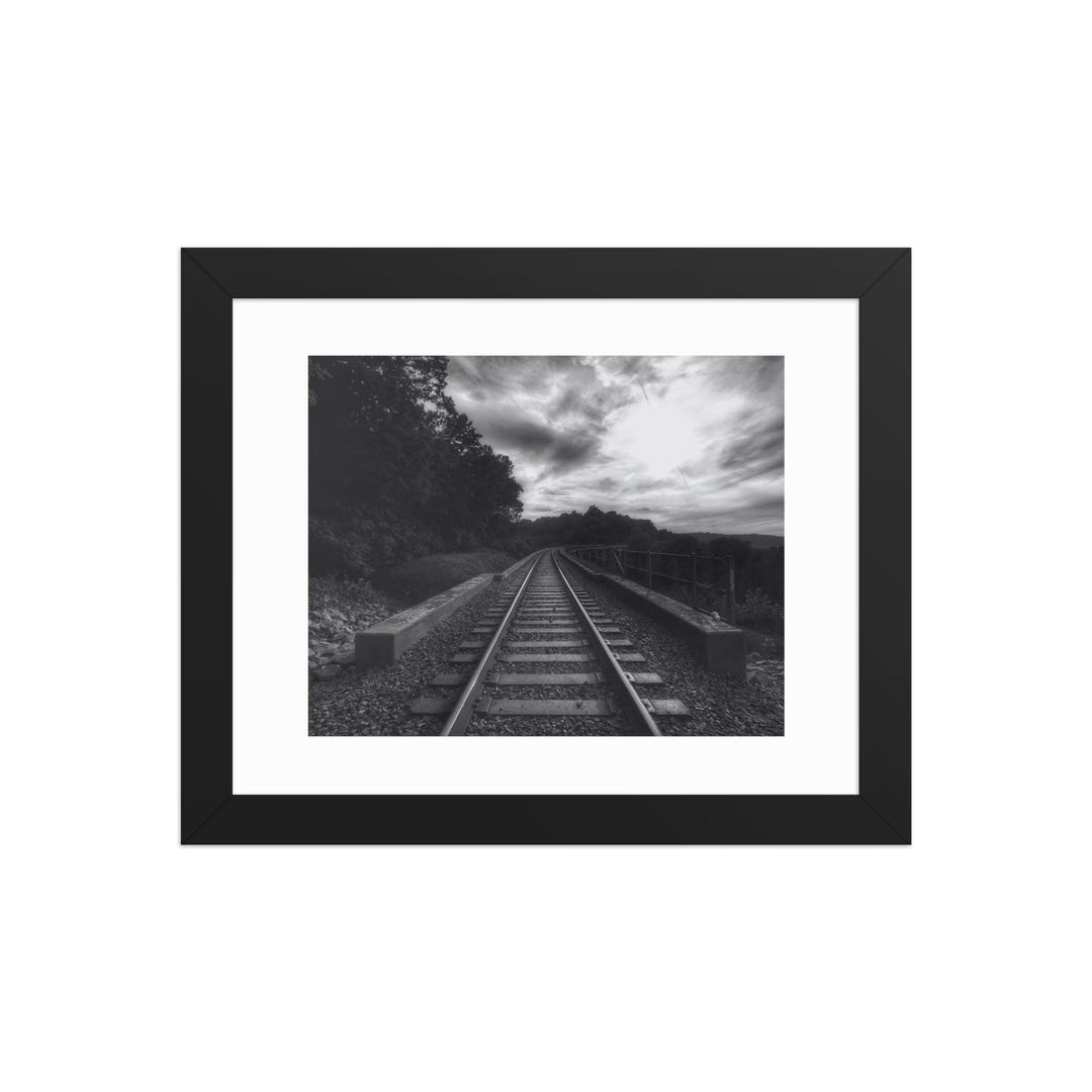 Tioga Falls Trail, Kentucky (B&W) - Wall Decor - Etsy