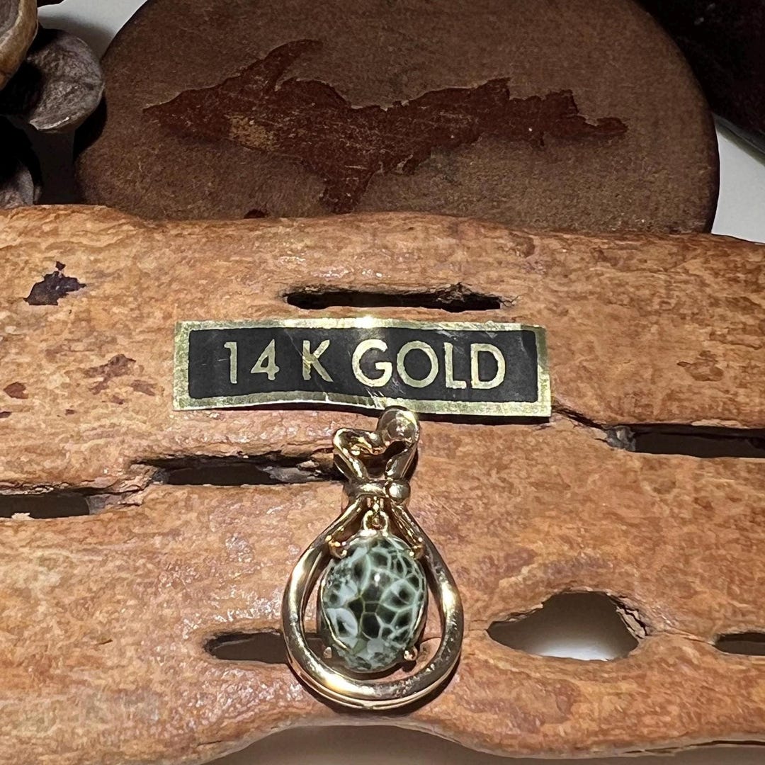 Isle Royale Michigan Greenstone 6x8 Mm AAA Chlorastrolite Set in 14k ...