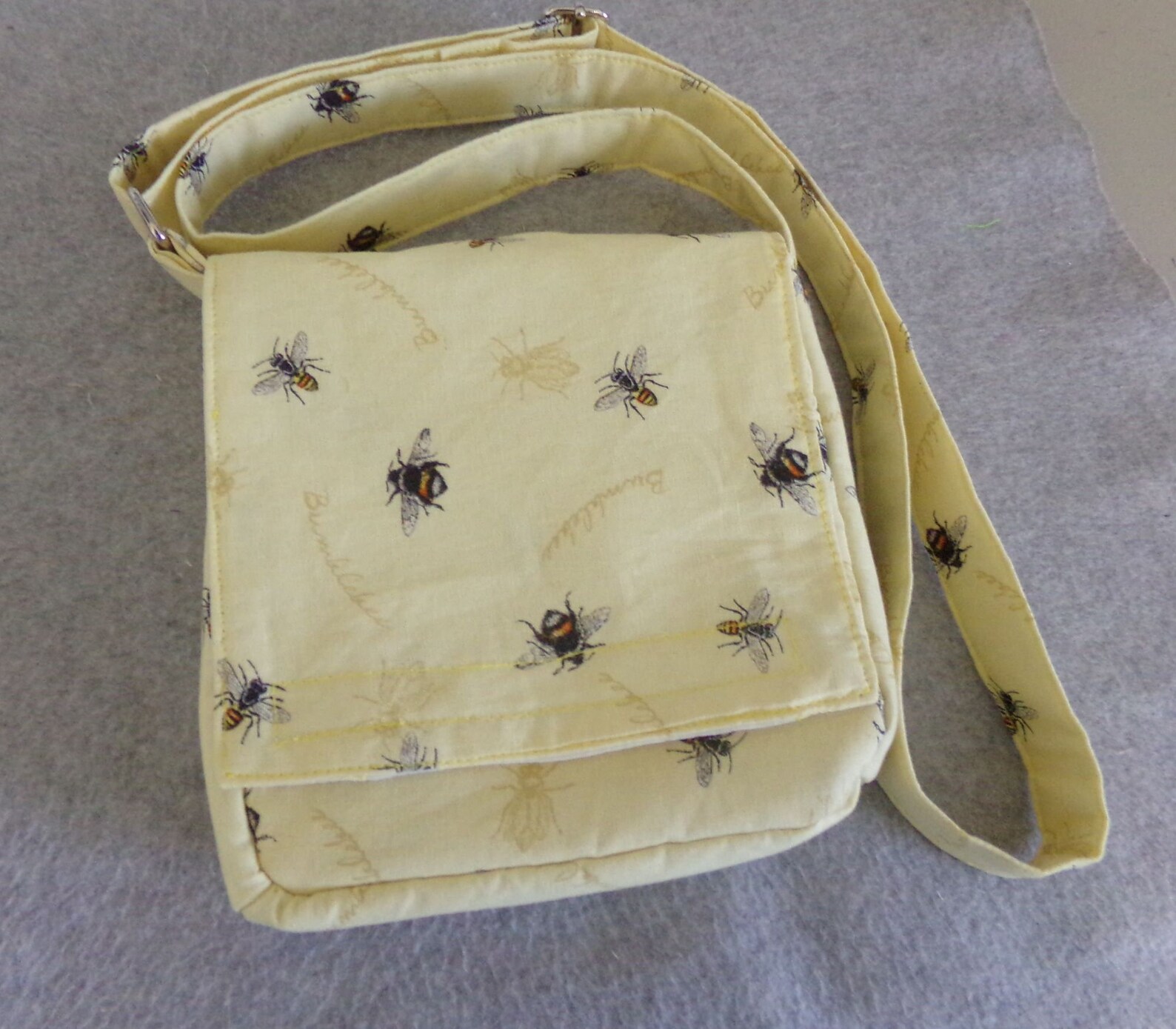 Insulated Sandwich Pouch - Bees - Etsy