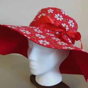 Red Floral and Swirls Sun Hat - Etsy