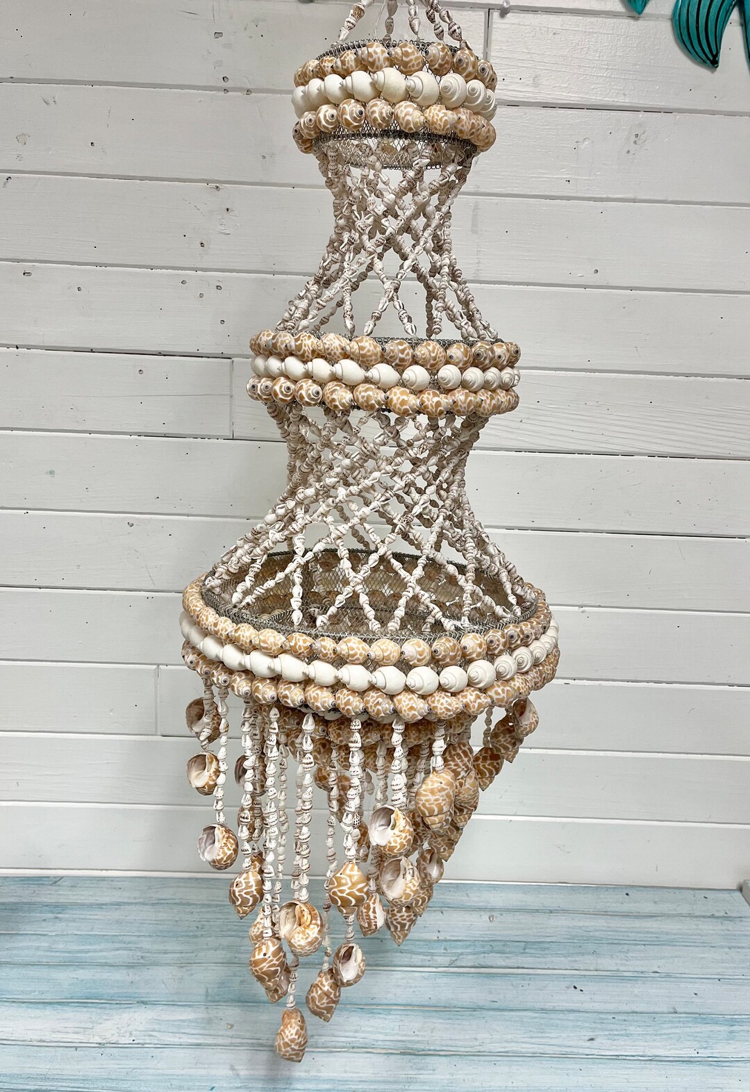 Vintage Shell Chandelier Wind Chime, Seashell Bohemian Decor, Hanging ...