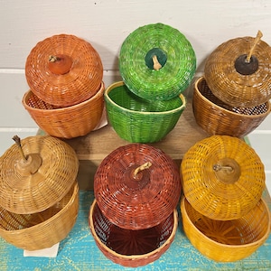 Woven Apple Shaped Baskets With Lids, Set of 6, Thanksgiving Gift, Fall ...
