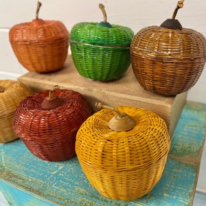 Woven Apple Shaped Baskets With Lids, Set of 6, Easter Gift, Teachers ...