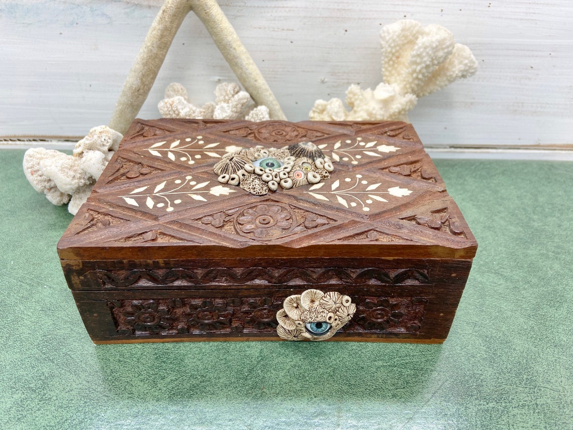 Carved Wooden Eye Box Carved Wood Jewelry Box With Eye Clay - Etsy