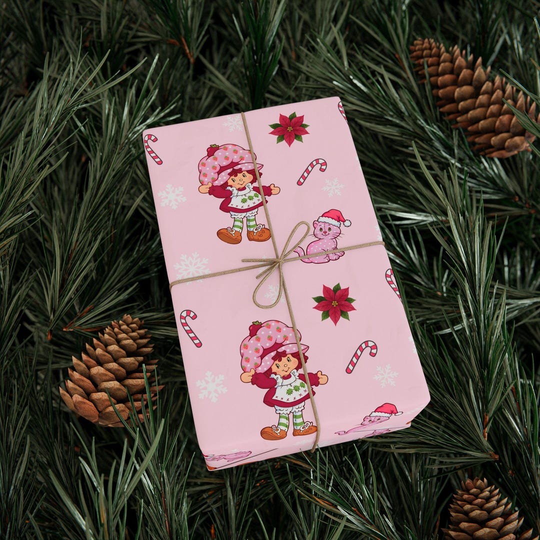 Strawberry Shortcake Girl Pattern Wrapping Paper | Pink Holiday Roll ...