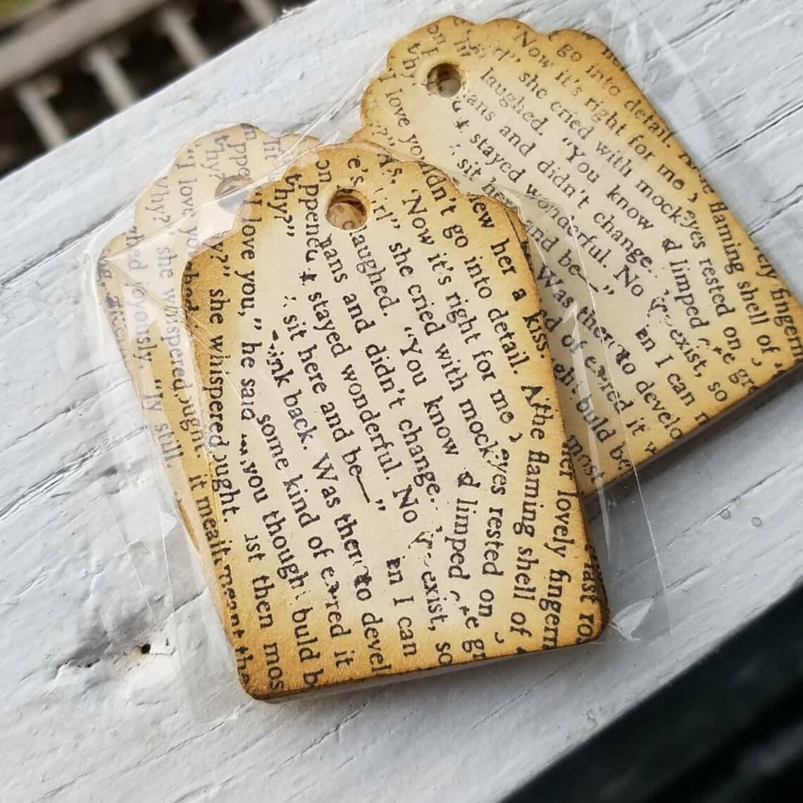 Book Page Tags, Vintage Style Tags, Black, White, Aged, - Etsy