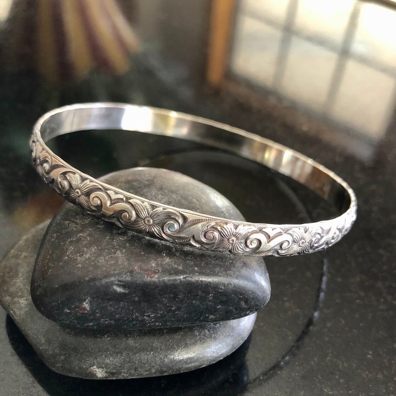 Pattern Bangle - Etsy