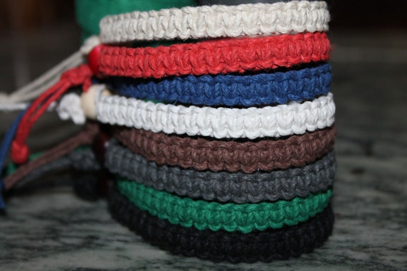 Simple thick hemp bracelet-you choose the color macrame | Etsy
