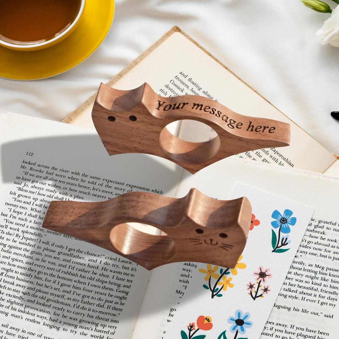 Personalized Book Page Holder, Custom Book Club Bookmark Gift for Book ...