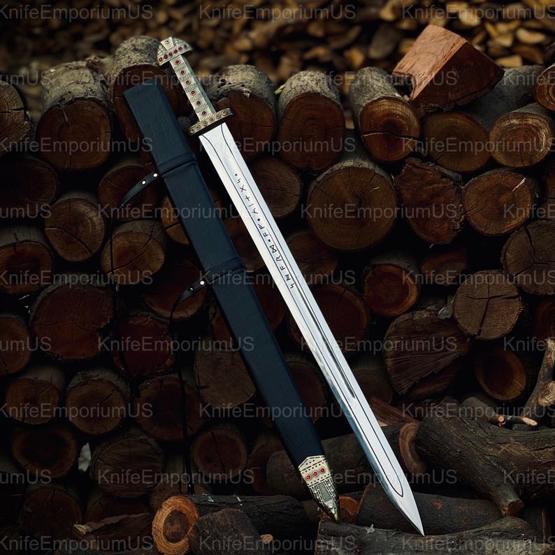 Hand-forged Skyrim Greatsword Replica: Dragonborn Cosplay Prop With ...