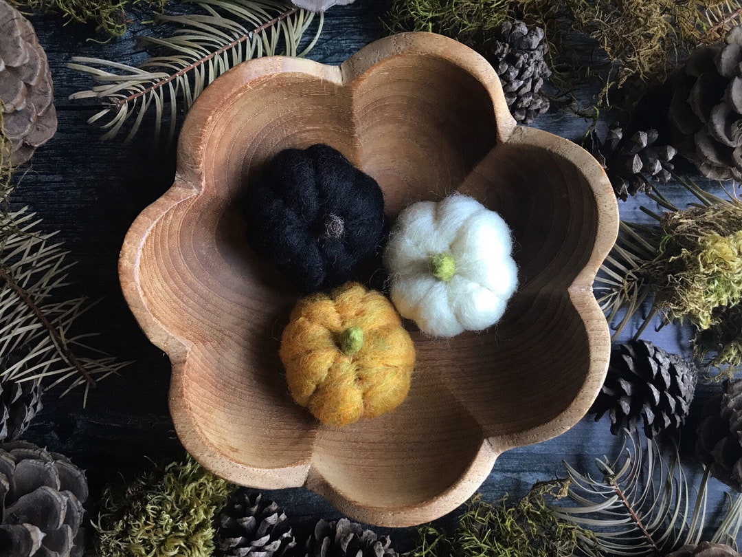 Felted Wool Pumpkins, Halloween Harvest Decor, Set of 3 - Etsy