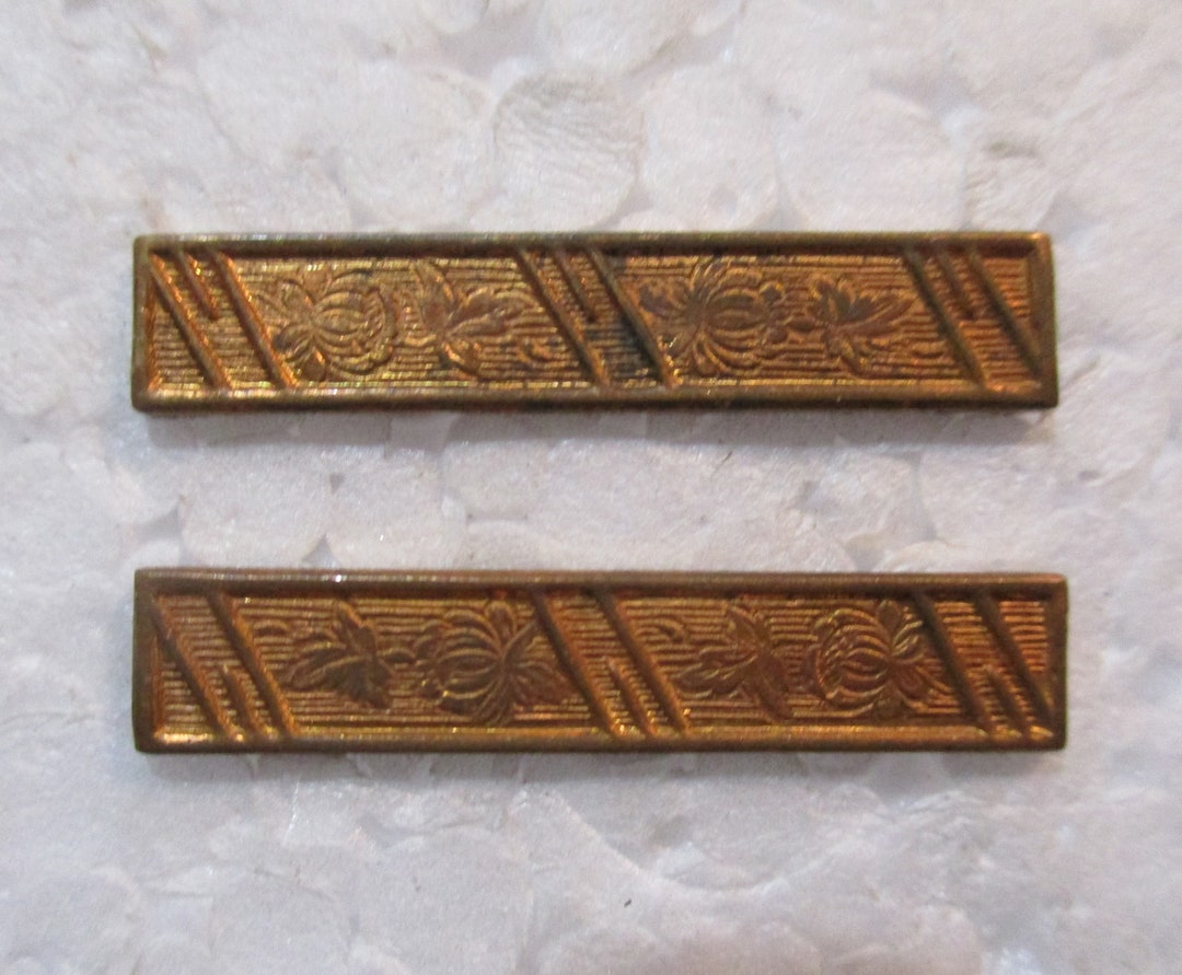 2 Vintage Heavy Struck Stamped Patina Brass Bar Pin Findings, Ribbed ...