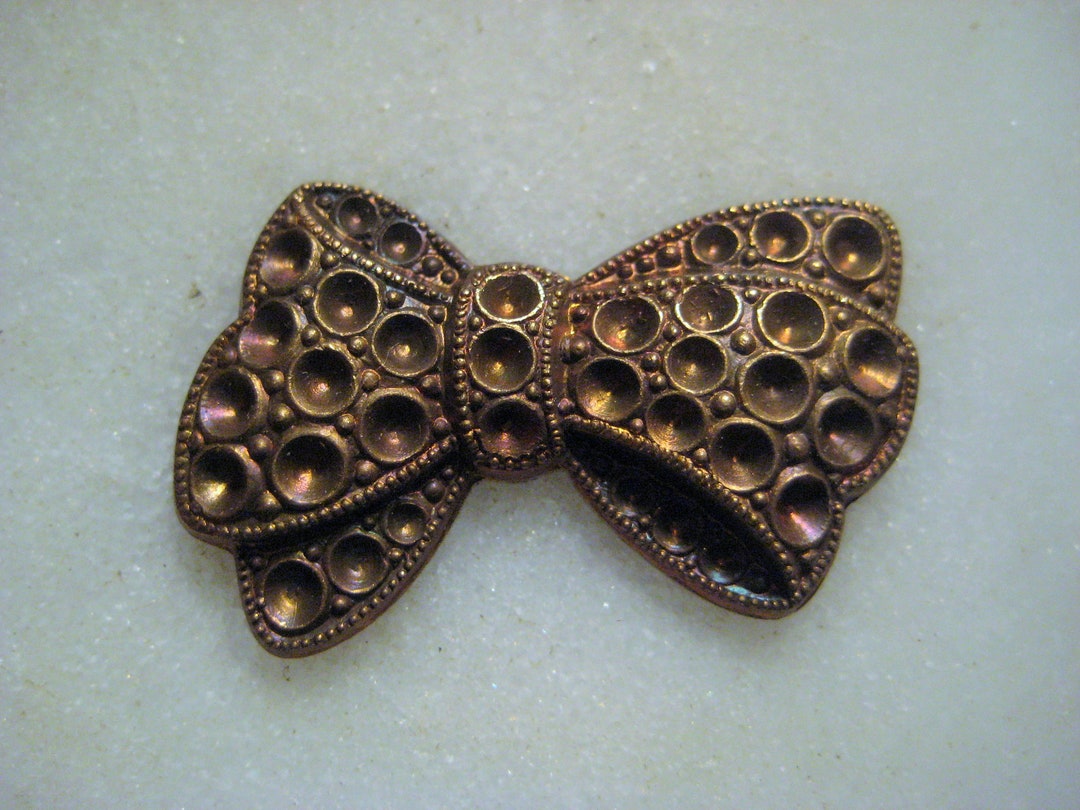 Vintage 1940s Ribbon Bow, Art Deco Finding With Stone Settings, Raw Die ...