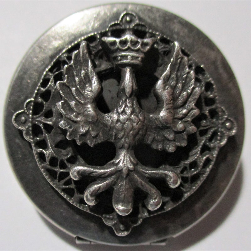 Gothic Locket - Etsy