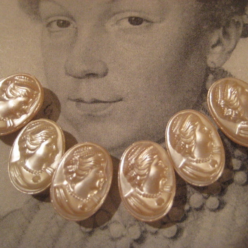 Cameo Buttons - Etsy