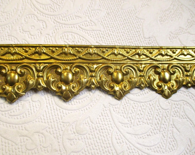 Vintage Stamped Bright Brass Victorian Style Banding/jewelry Component ...