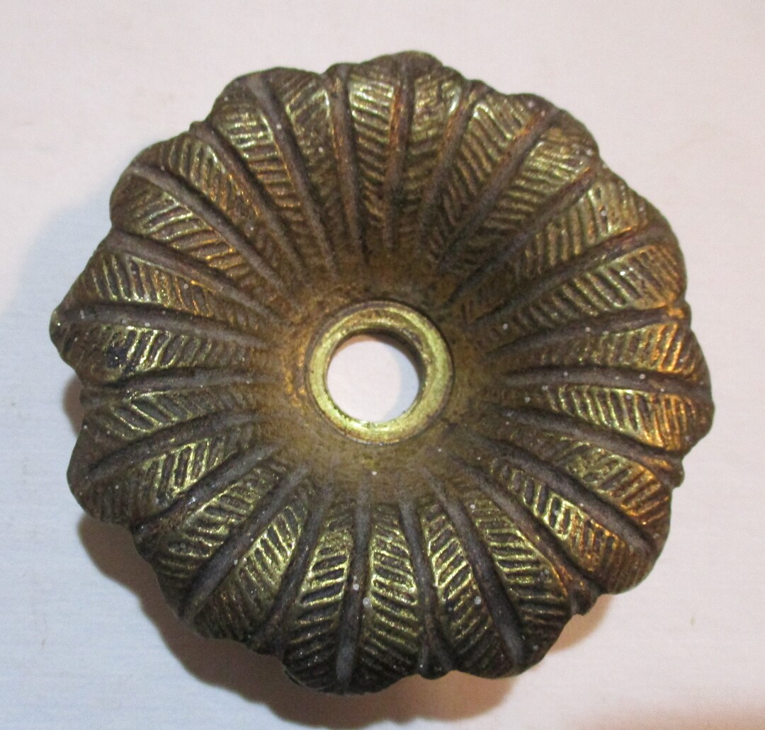 Vintage Cast Brass Flower Like Design Lamp Bobeche/canopy Fitting ...