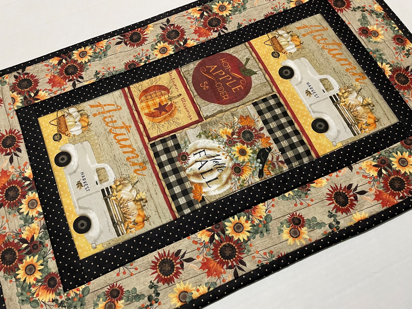 Rustic Farmhouse Quilted Table Runner Fall Sunflowers Table - Etsy