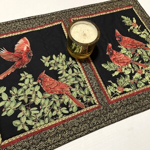 Cardinals Quilted Table Runner, Winter Christmas Quilted Table Topper ...