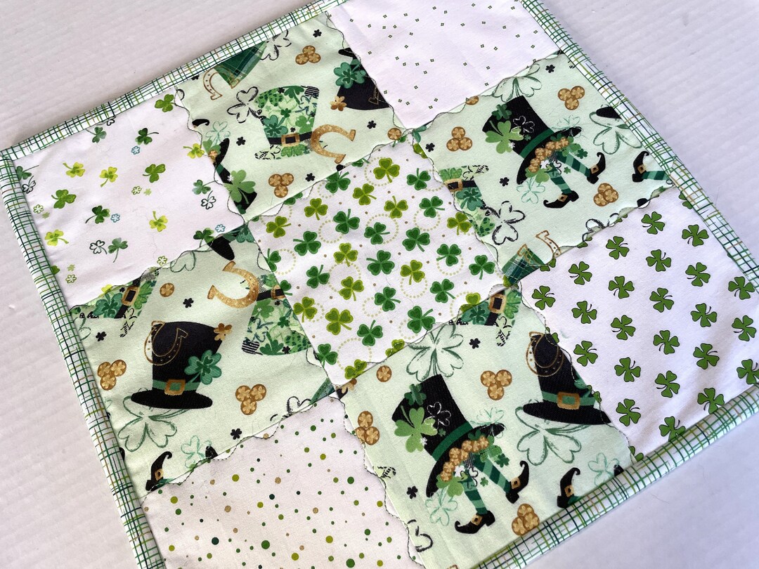 Quilted St. Patrick's Day Table Topper, Irish Shamrocks Quilted Table ...