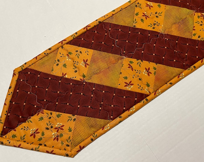 Fall Quilted Table Runner, Autumn Table Runner, Quilted Table Topper ...
