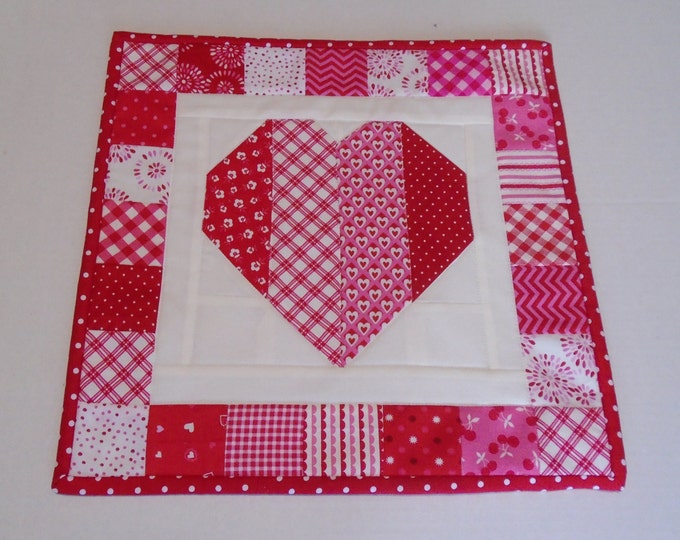 Valentine Quilted Table Topper, Quilted Table Runner, Valentines Decor ...