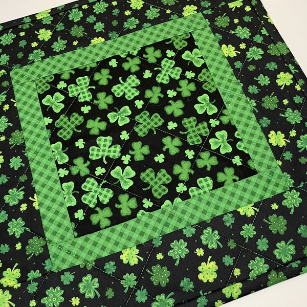 Four Leaf Clover Table Decor - Etsy