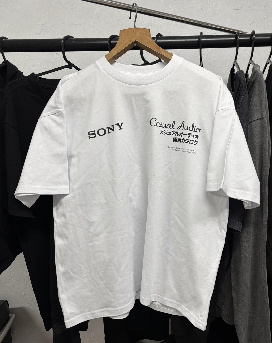 90's Sony Walkman Monkey Vintage Streetwear White Graphic T-shirt ...