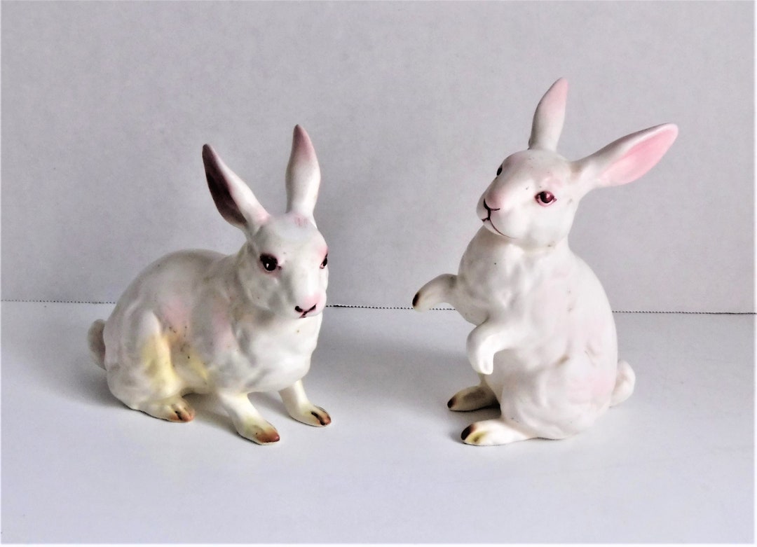 2 Lefton Rabbits Figurines Bunnies 1960's White With Pink H880 Lot of 2 ...