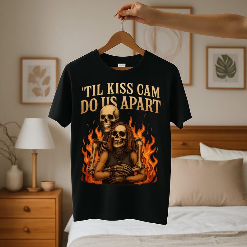 Coldplay Kiss Cam Tshirt, Viral Concert Meme Shirt, Funny Cheating ...