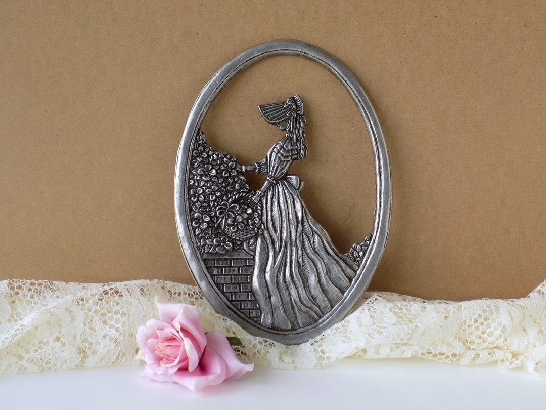 Victorian Decor. Cottage Wall Decor. Vintage Wall Art. Metal - Etsy