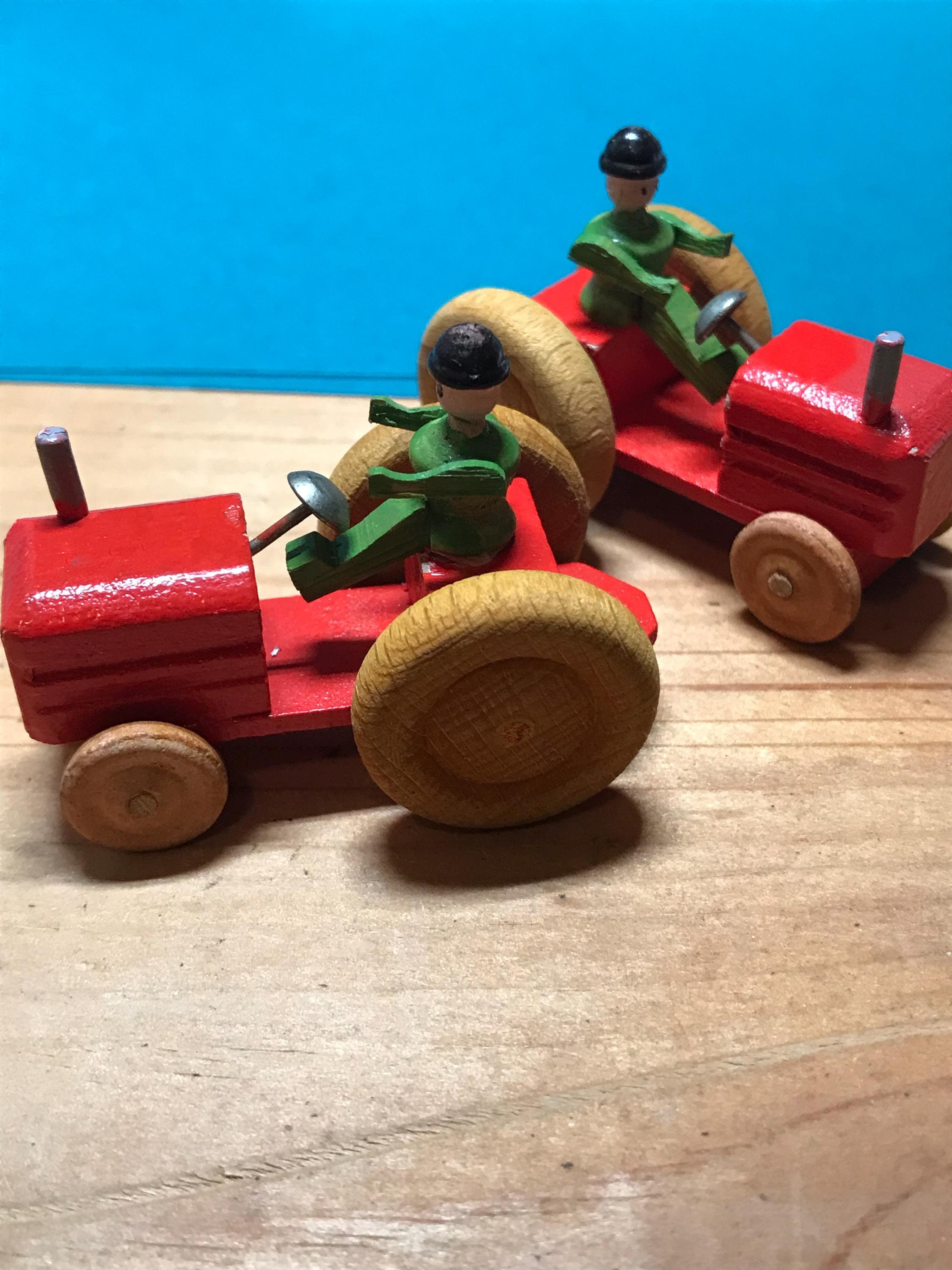 Vintage Erzgebirge Tractor East Germany 1930's 40's Tiny Wooden Toy ...