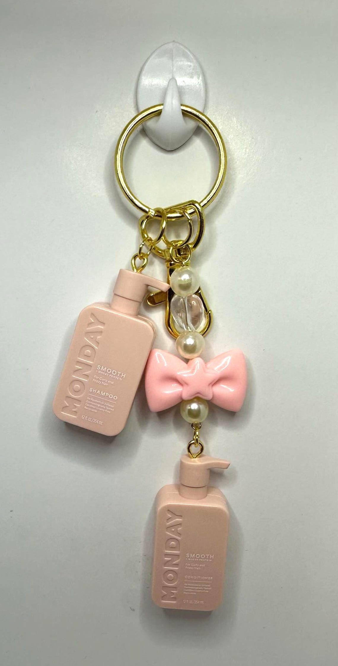 MONDAY Shampoo & Conditioner Keychain – Beauty Lover Gift - Etsy
