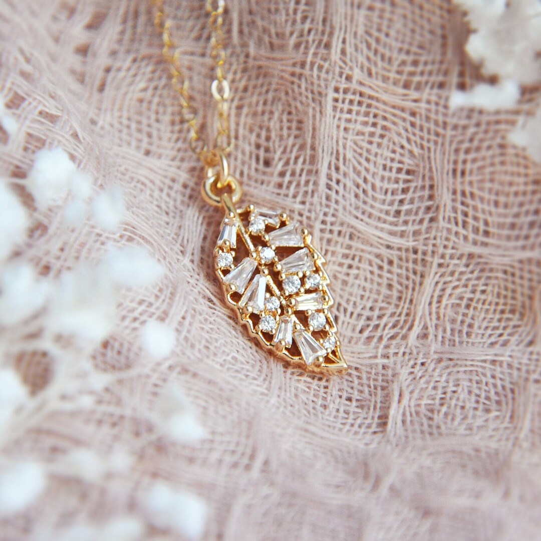 Simple Leaf Necklace, Delicate Gold Necklace, Boho Necklace, Wedding ...